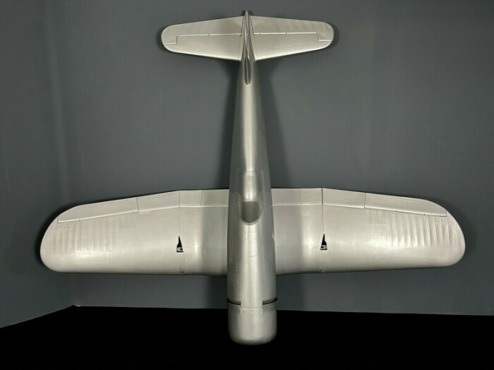 F4U-1D Corsair (All Silver Scheme / Plug-In Wings)