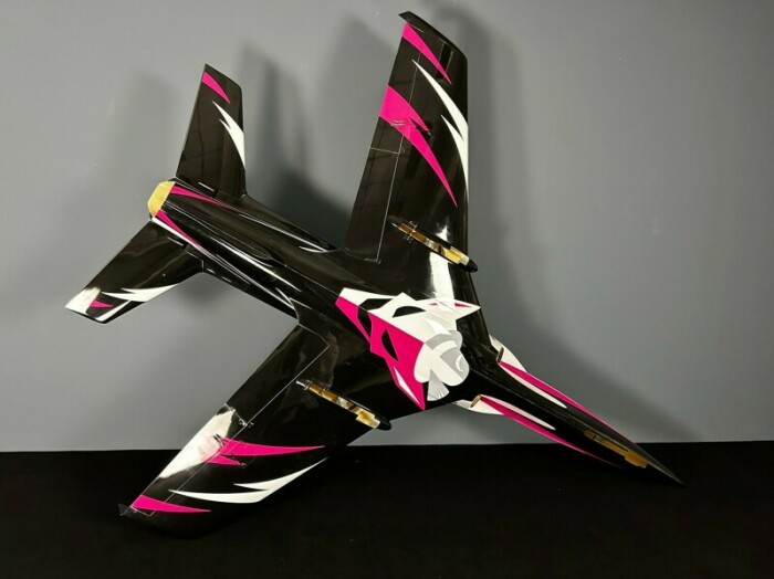 Diablo (Demon Scheme black/white/magenta)