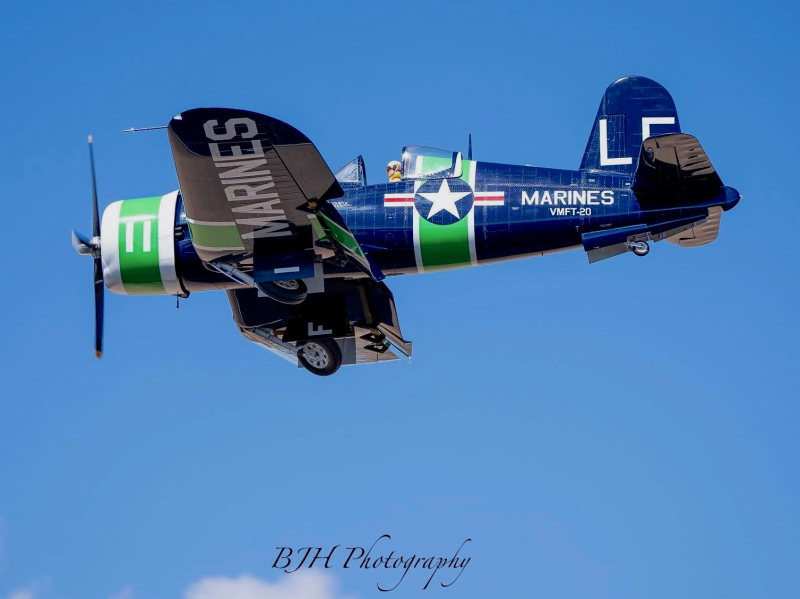 F4U-1D / F4U-4 Corsair 1:4.5