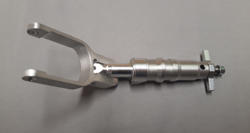 UltraLightning Nose Strut